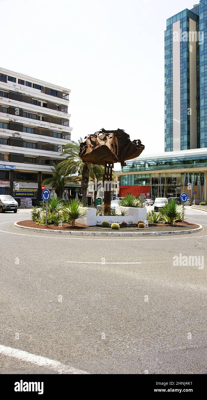Monuments roundabout hi-res stock photography and images - Alamy