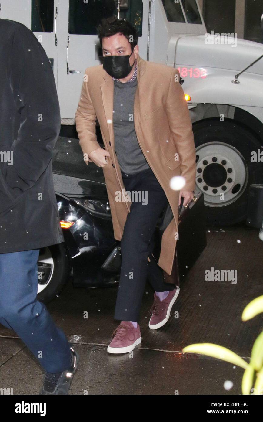 New York - NY - 20220128-Jimmy Fallon Arrives at The Tonight Show ...