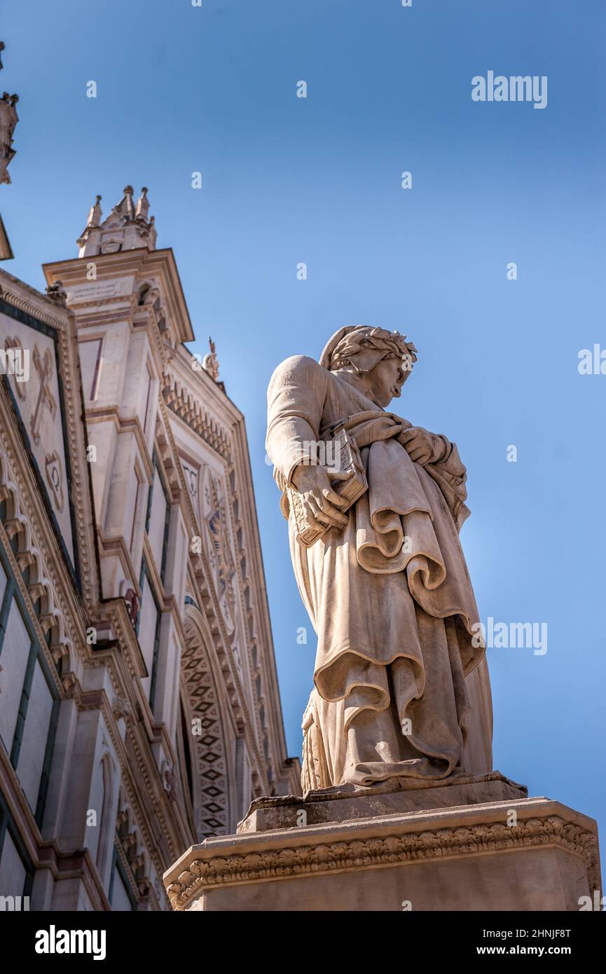 Dante Alighieri Statue in Florence Stock Photo - Alamy