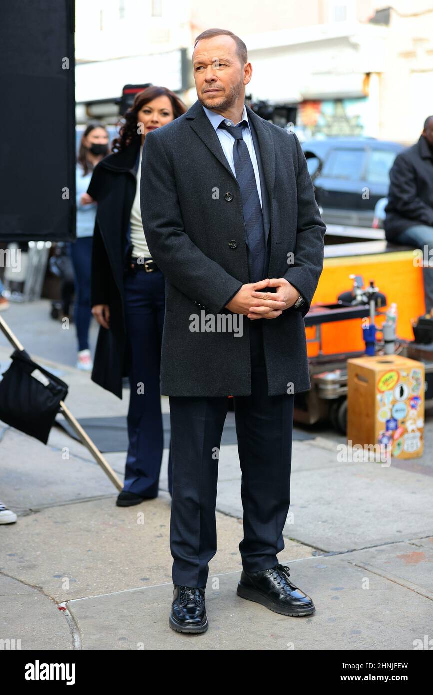 New York - NY - 20211216 Donnie WahlbergMarisa Ramirez and comedian ...