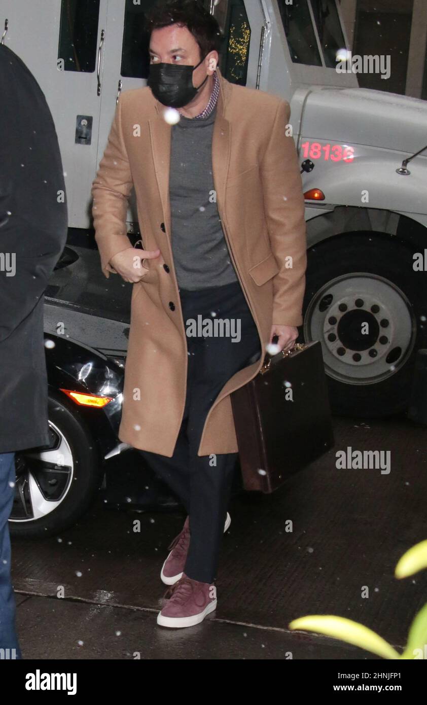 New York - NY - 20220128-Jimmy Fallon Arrives at The Tonight Show ...