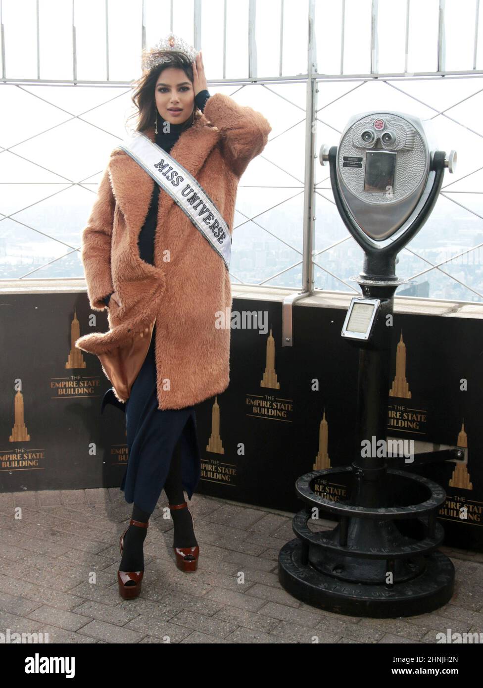 New York - NY - 20220112 Harnaaz Sandhuthe new Miss Universevisits the ...