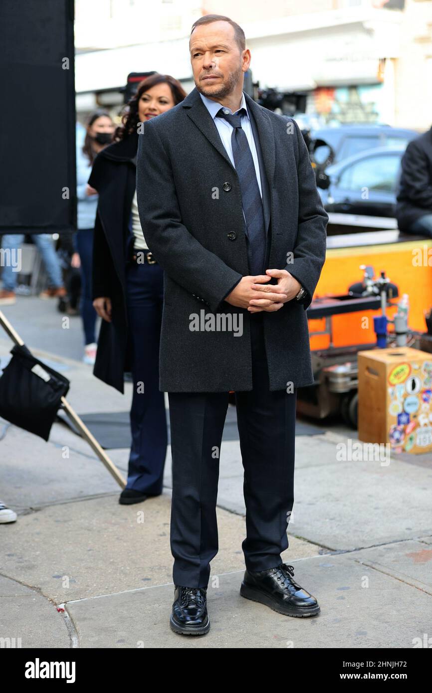 New York - NY - 20211216 Donnie WahlbergMarisa Ramirez and comedian ...