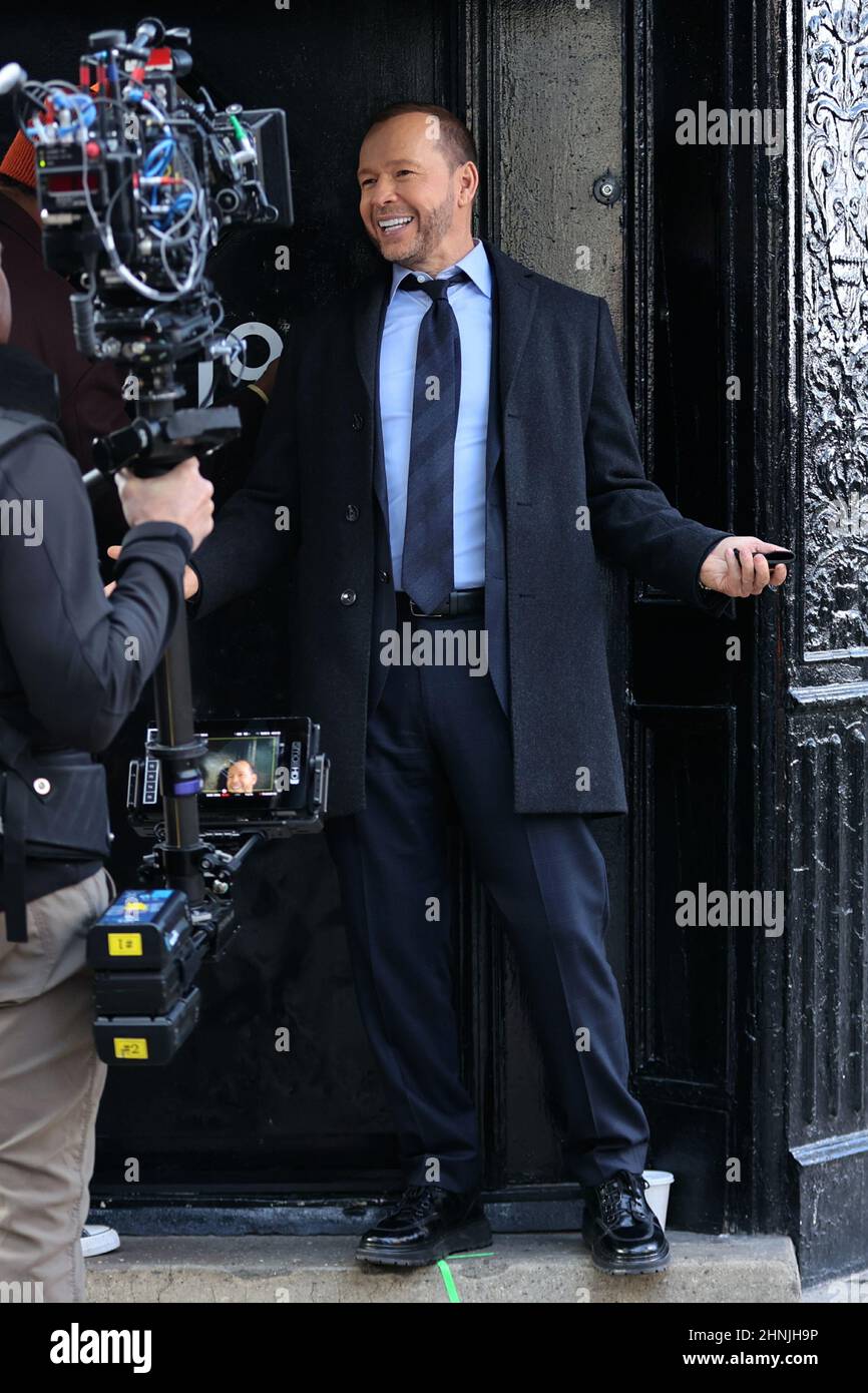 New York - NY - 20211216 Donnie WahlbergMarisa Ramirez and comedian ...