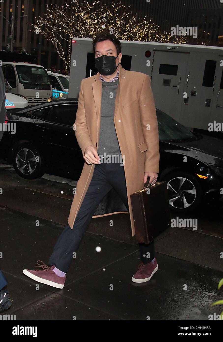 New York - NY - 20220128-Jimmy Fallon Arrives at The Tonight Show ...