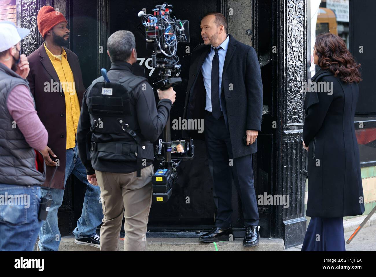 New York - NY - 20211216 Donnie WahlbergMarisa Ramirez and comedian ...