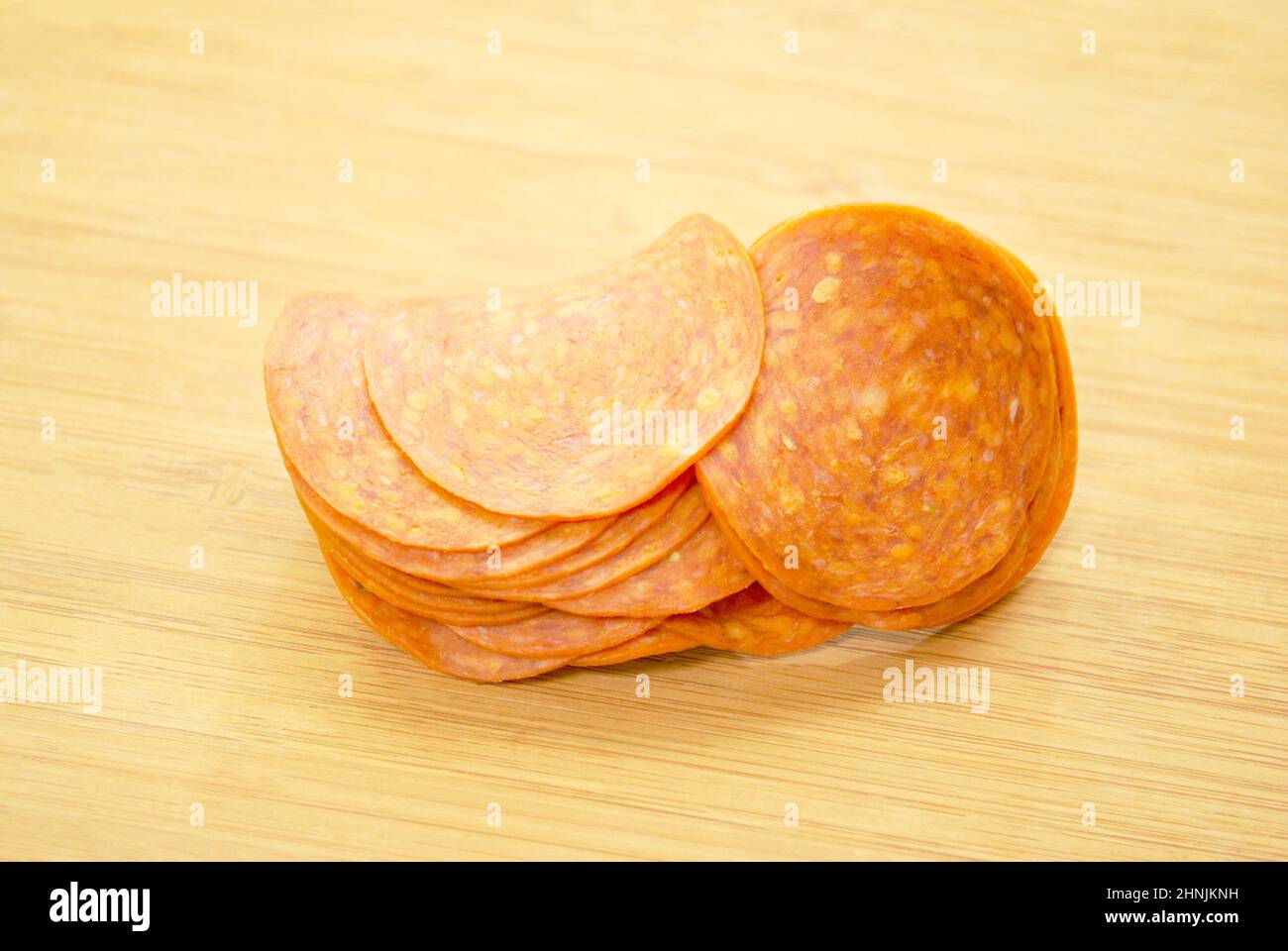 Closeup slices spicy pepperoni hi-res stock photography and images - Alamy