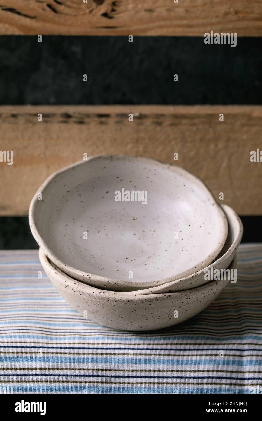 Stack of rustic bowls hi-res stock photography and images - Alamy