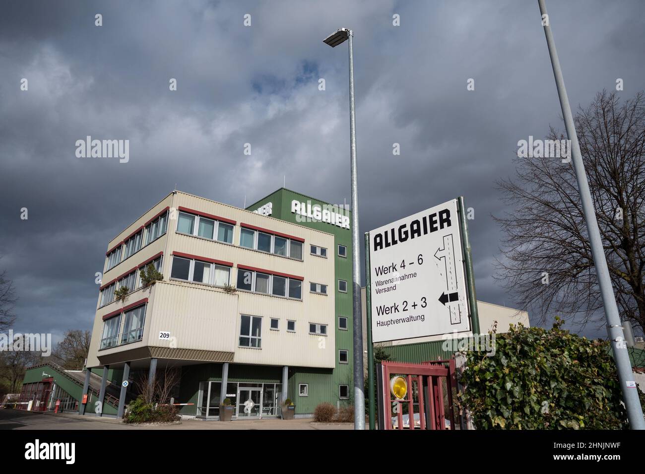 Uhingen, Germany. 17th Feb, 2022. The logo of automotive supplier ...