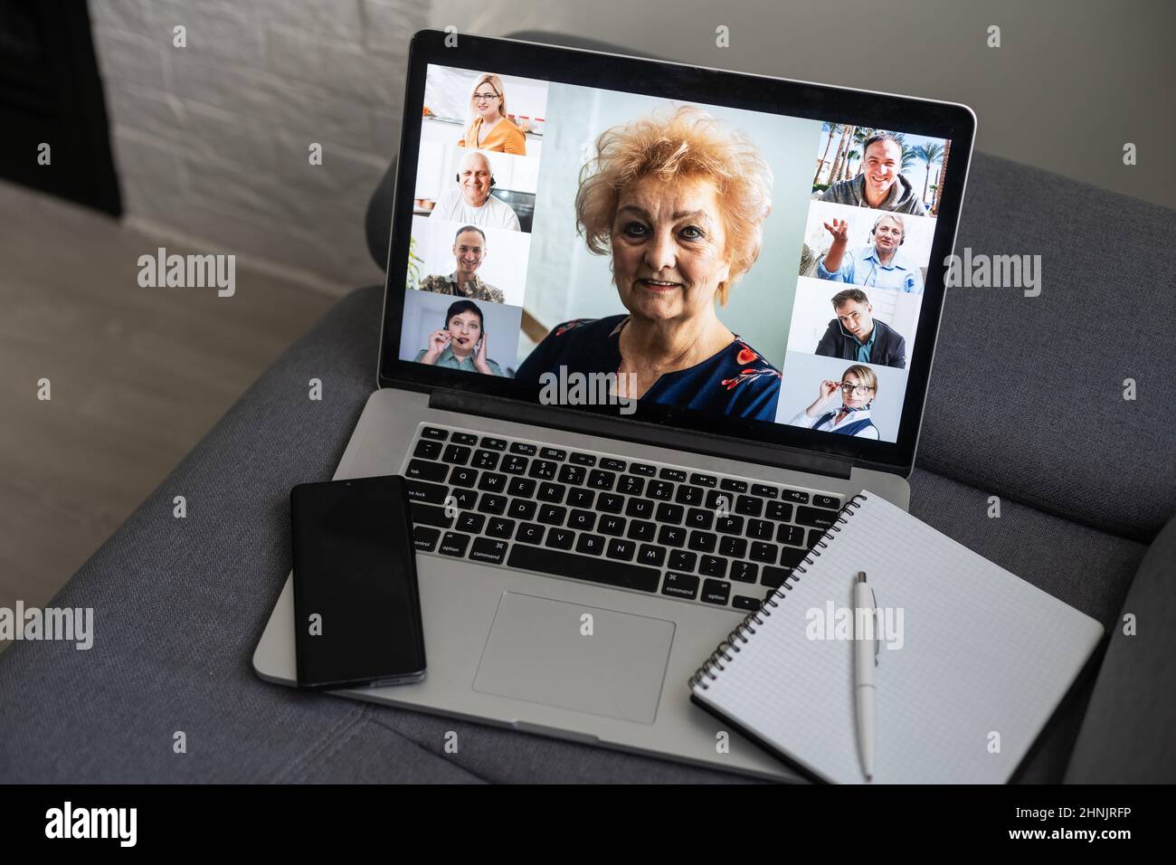 Pc telemeeting hi-res stock photography and images - Alamy