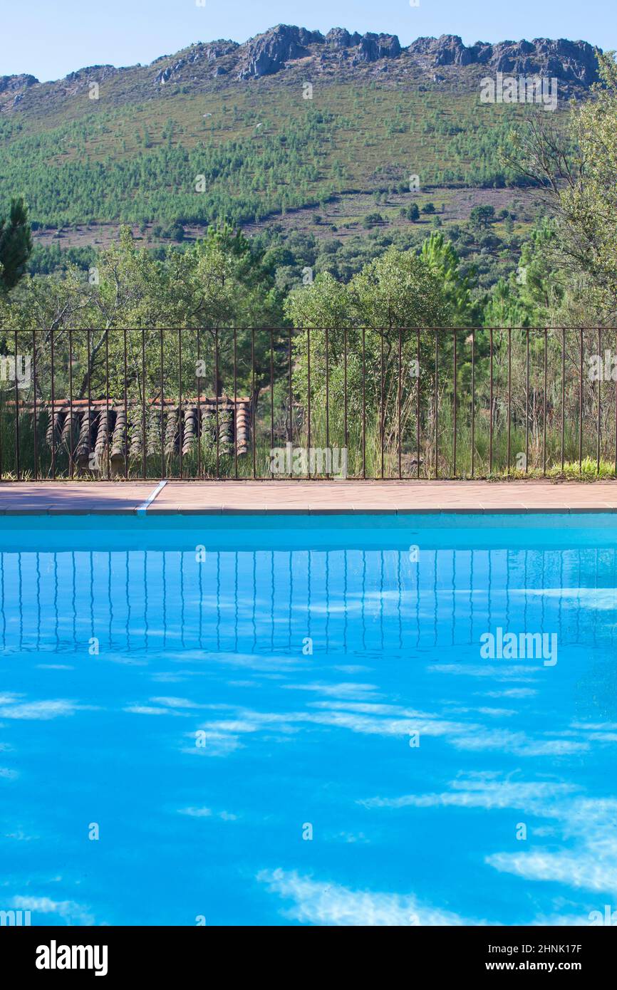 Vertical swimming pool water background hi-res stock photography and ...