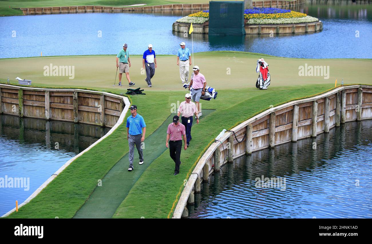 17 hole tpc sawgrass hi-res stock photography and images - Alamy