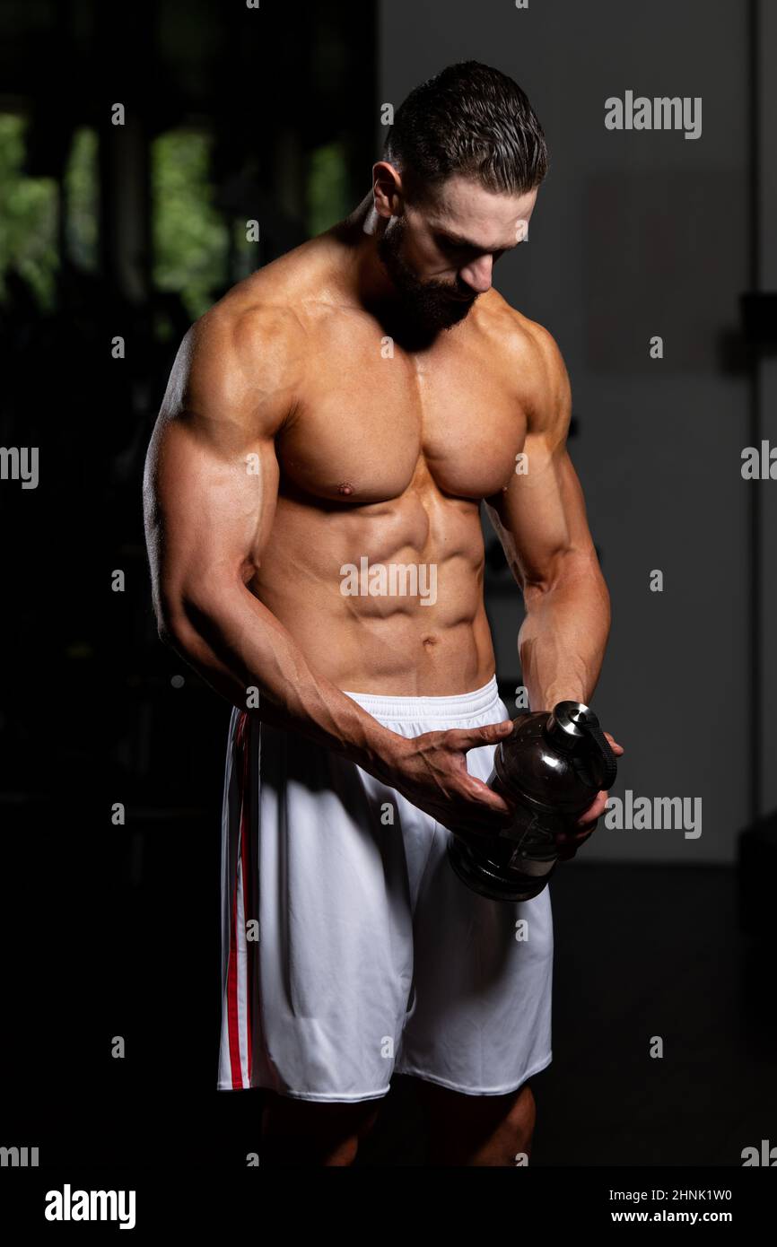 Man Drinking Water From Bottle Stock Photo - Alamy