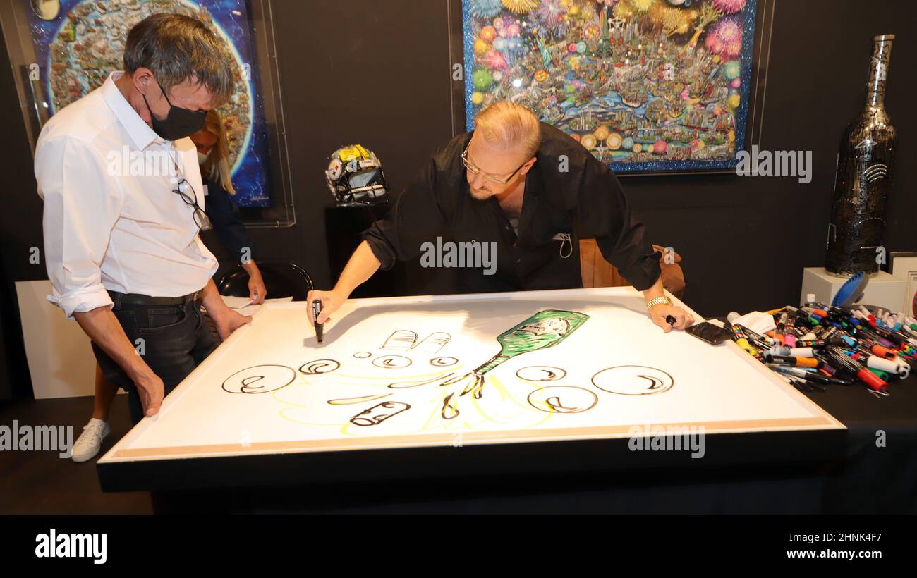 Charles Fazzino exhibition in galerie Mensing Hamburg Stock Photo - Alamy