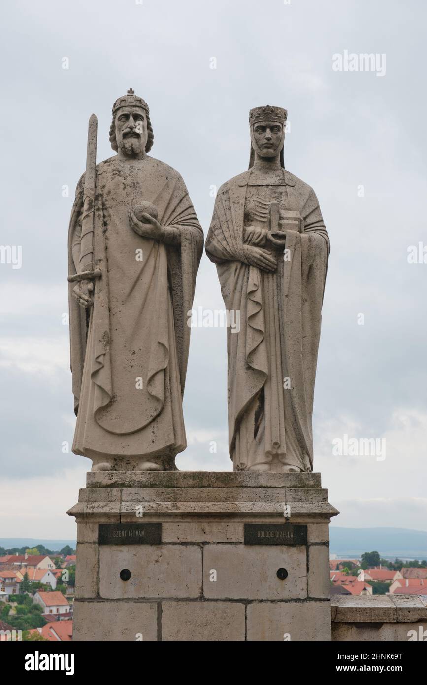 Statues of King Stephen I and Queen Gisela Stock Photo - Alamy