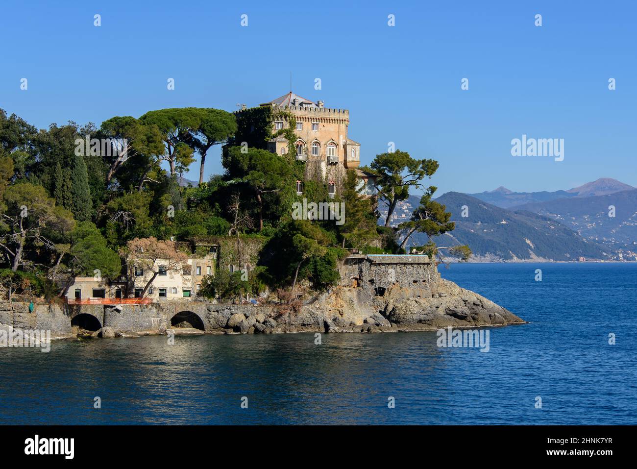 Villa in Paraggi Stock Photo - Alamy