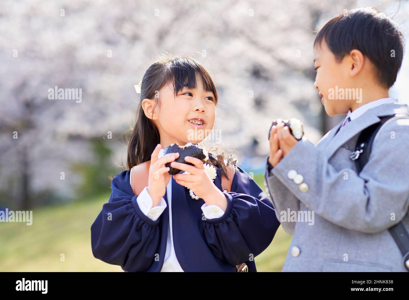 Japanese Elementary School Students Eating Rice Balls Stock Photo - Alamy
