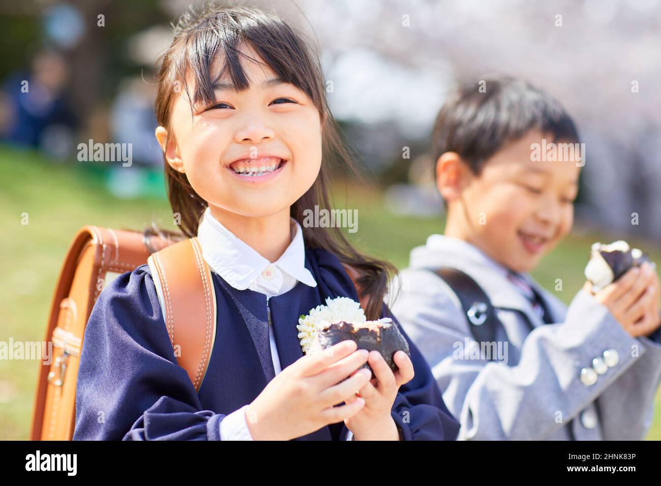 Japanese school students eating hi-res stock photography and images - Alamy