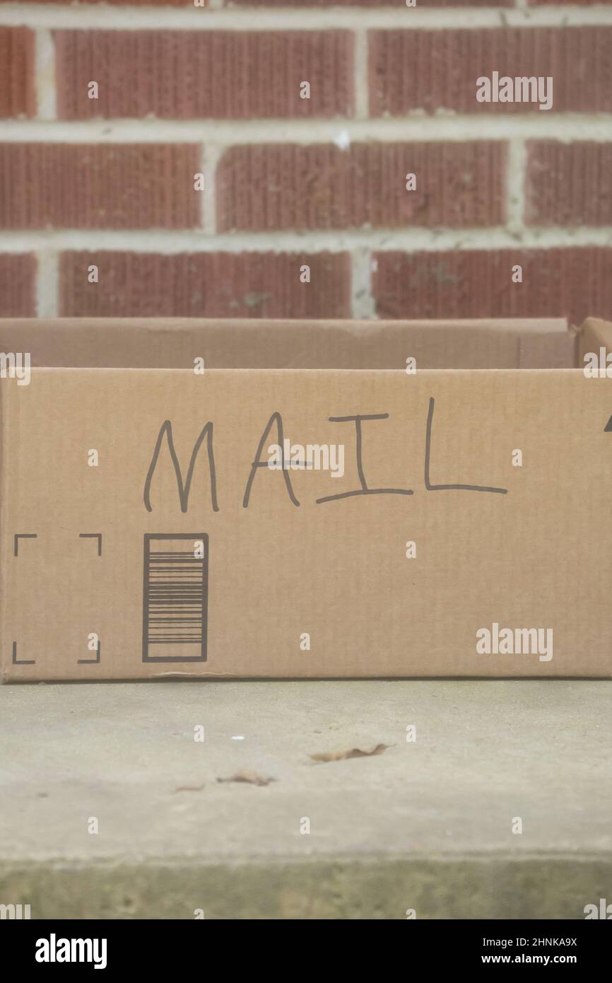 Cardboard Box for MAIL Stock Photo - Alamy
