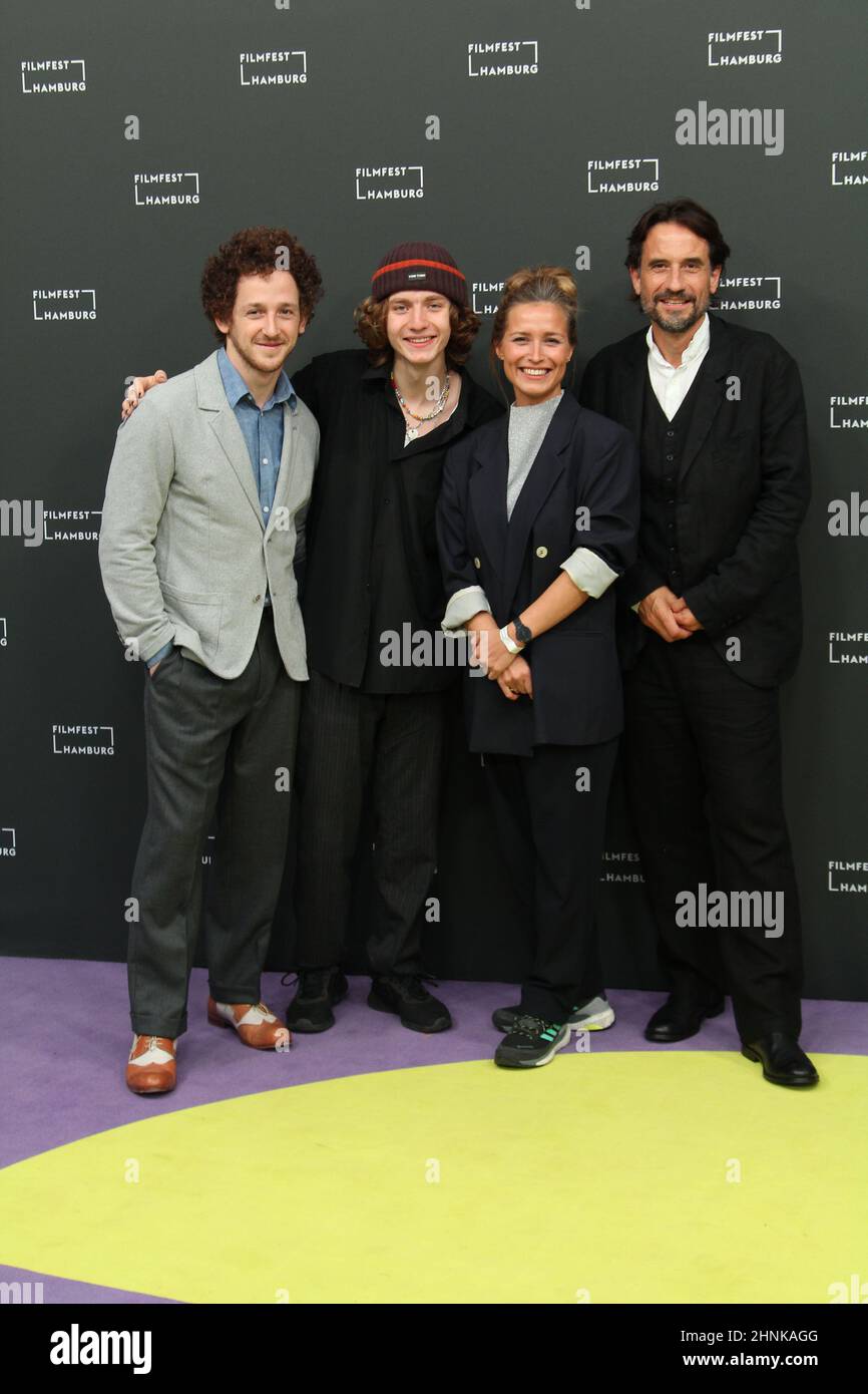 Gause hi-res stock photography and images - Alamy