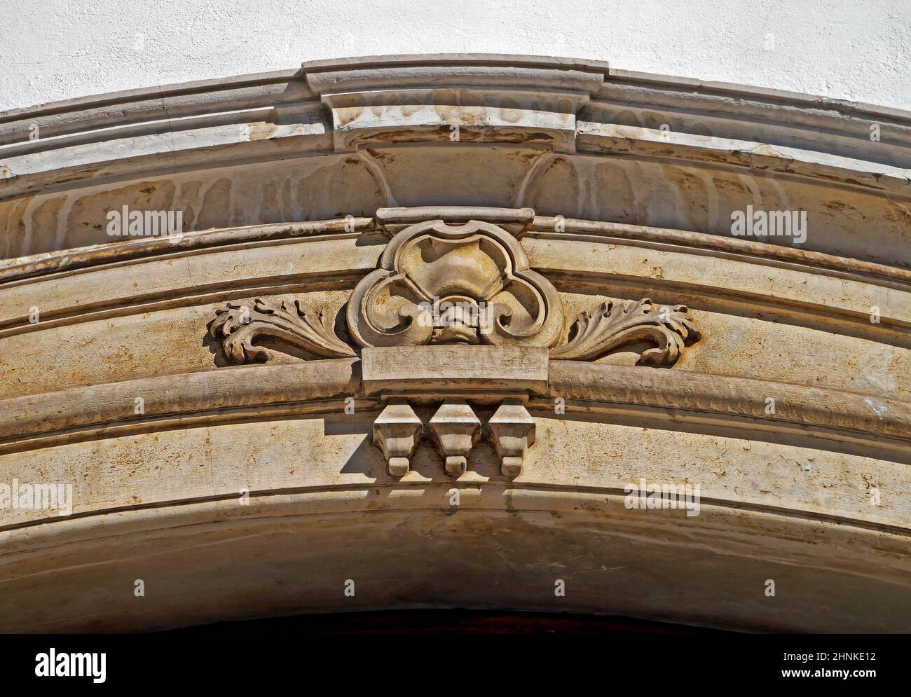 Ornamental relief sculpture hi-res stock photography and images - Alamy