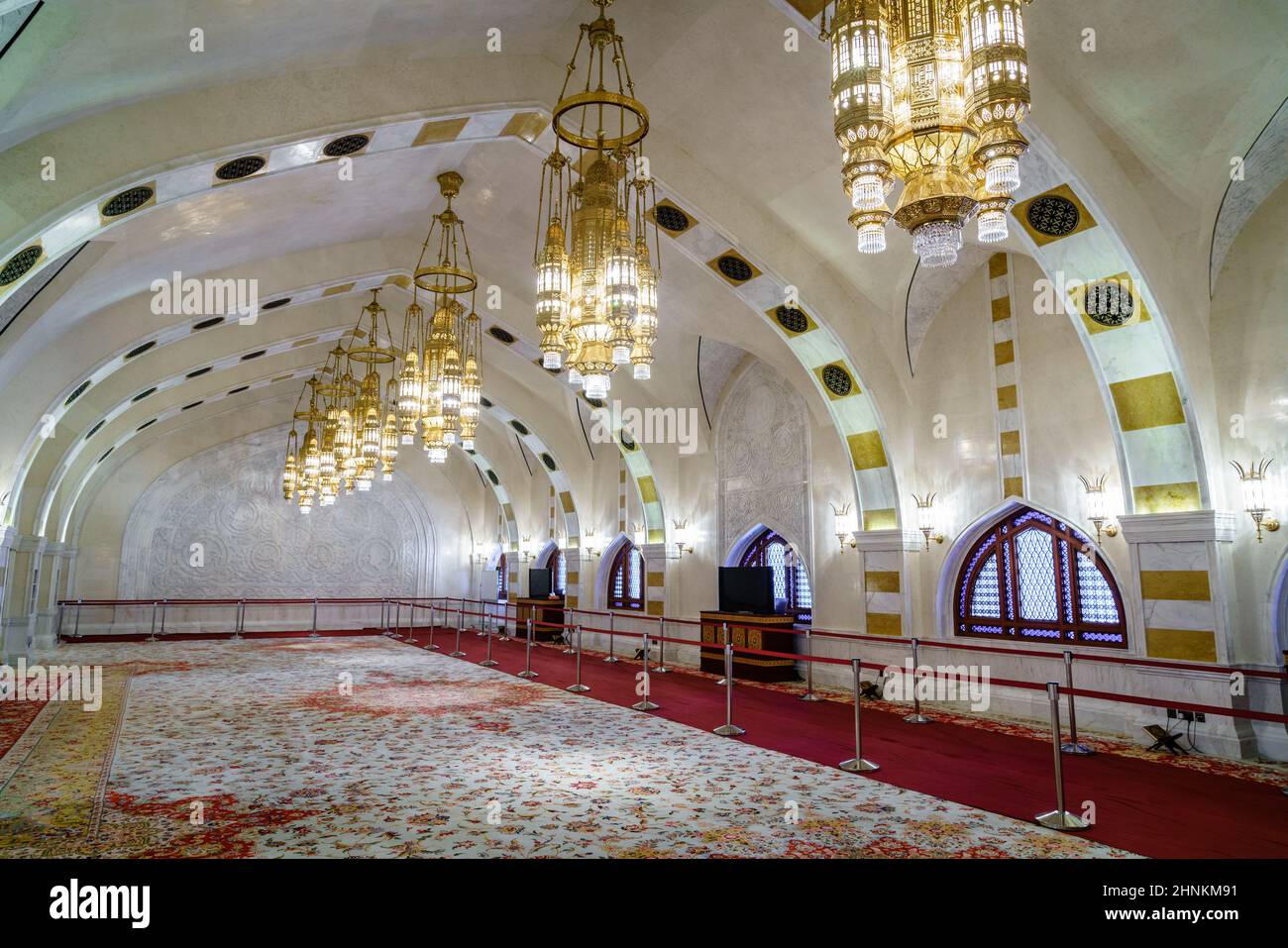 Mosque Muhammad al-Amin interior Stock Photo - Alamy