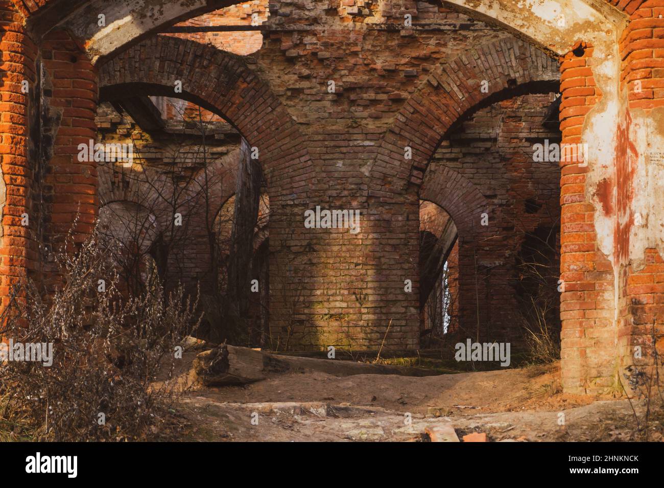 Old ruins. destroyed red brick walls of ancient building Stock Photo - Alamy