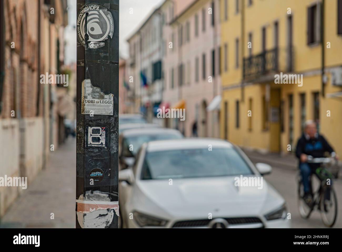 Sidewalk urban scene 2 Stock Photo - Alamy