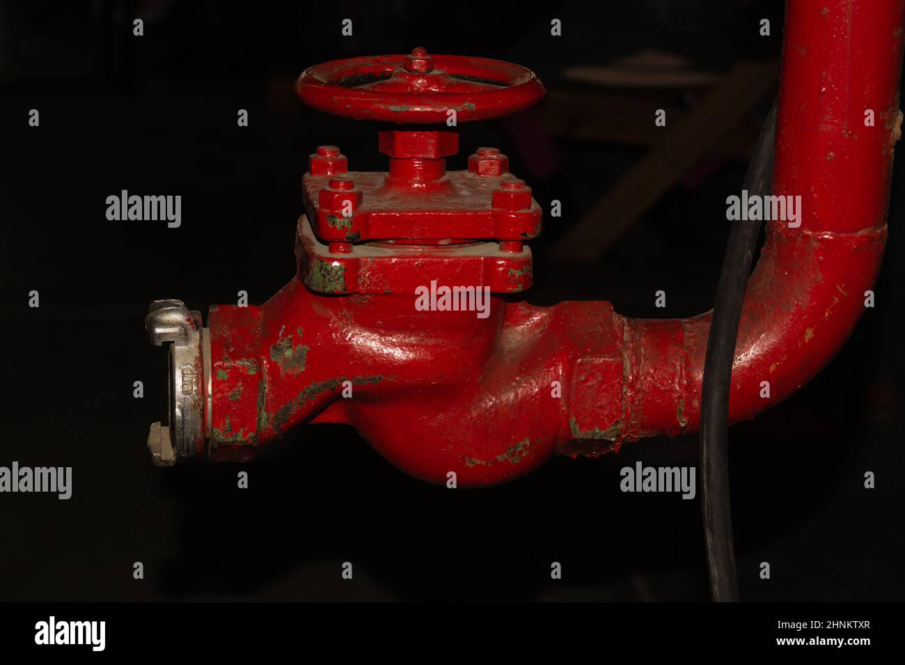 Rust fire extinguisher hi-res stock photography and images - Alamy