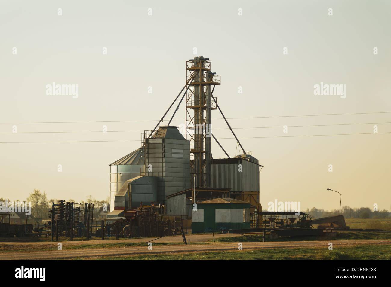 Grain store hi-res stock photography and images - Alamy