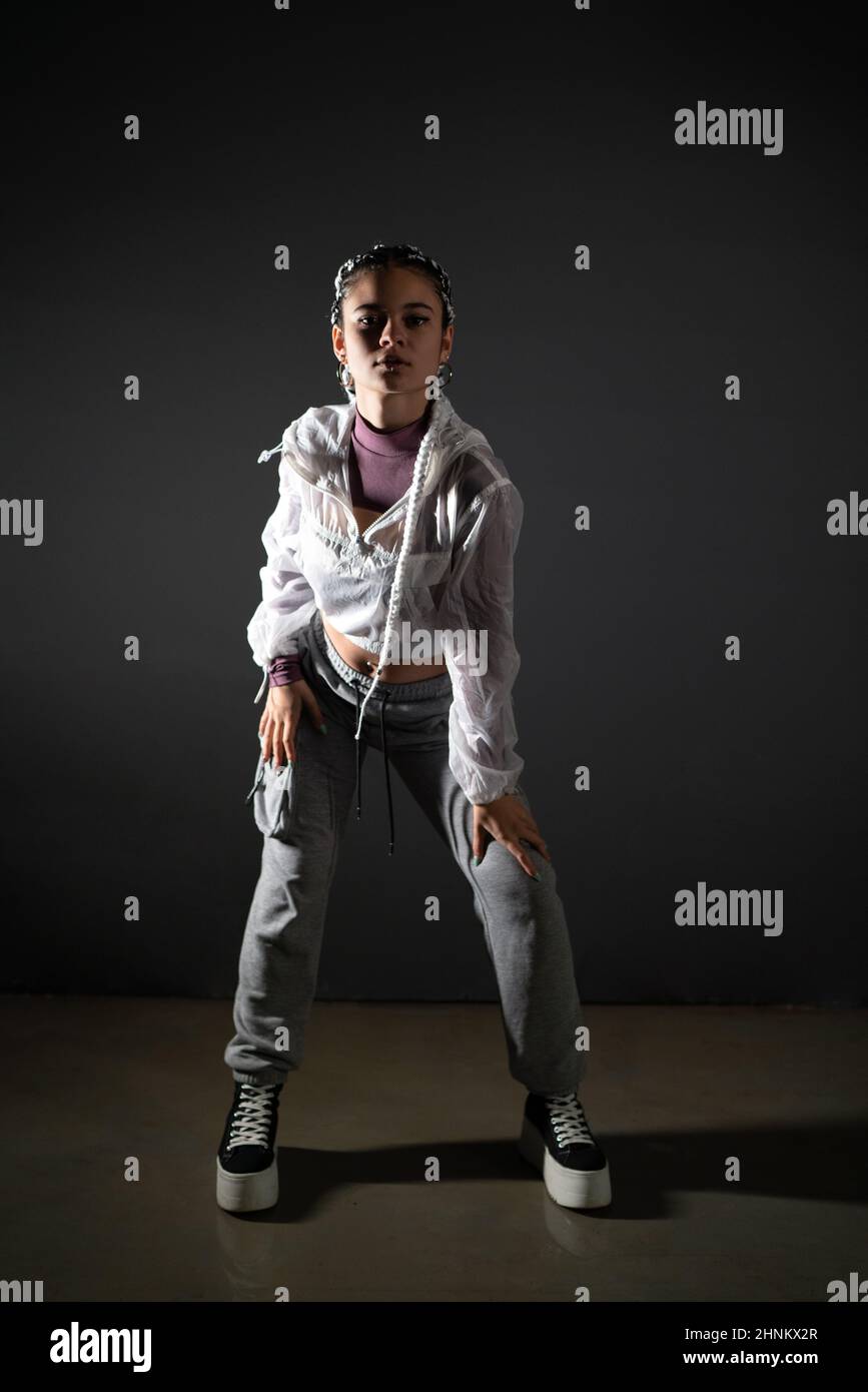 Leaning forward posture hi-res stock photography and images - Alamy