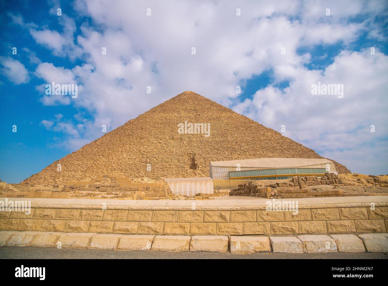 Landscape view of the Pyramids of Giza, Cairo Egypt Stock Photo - Alamy