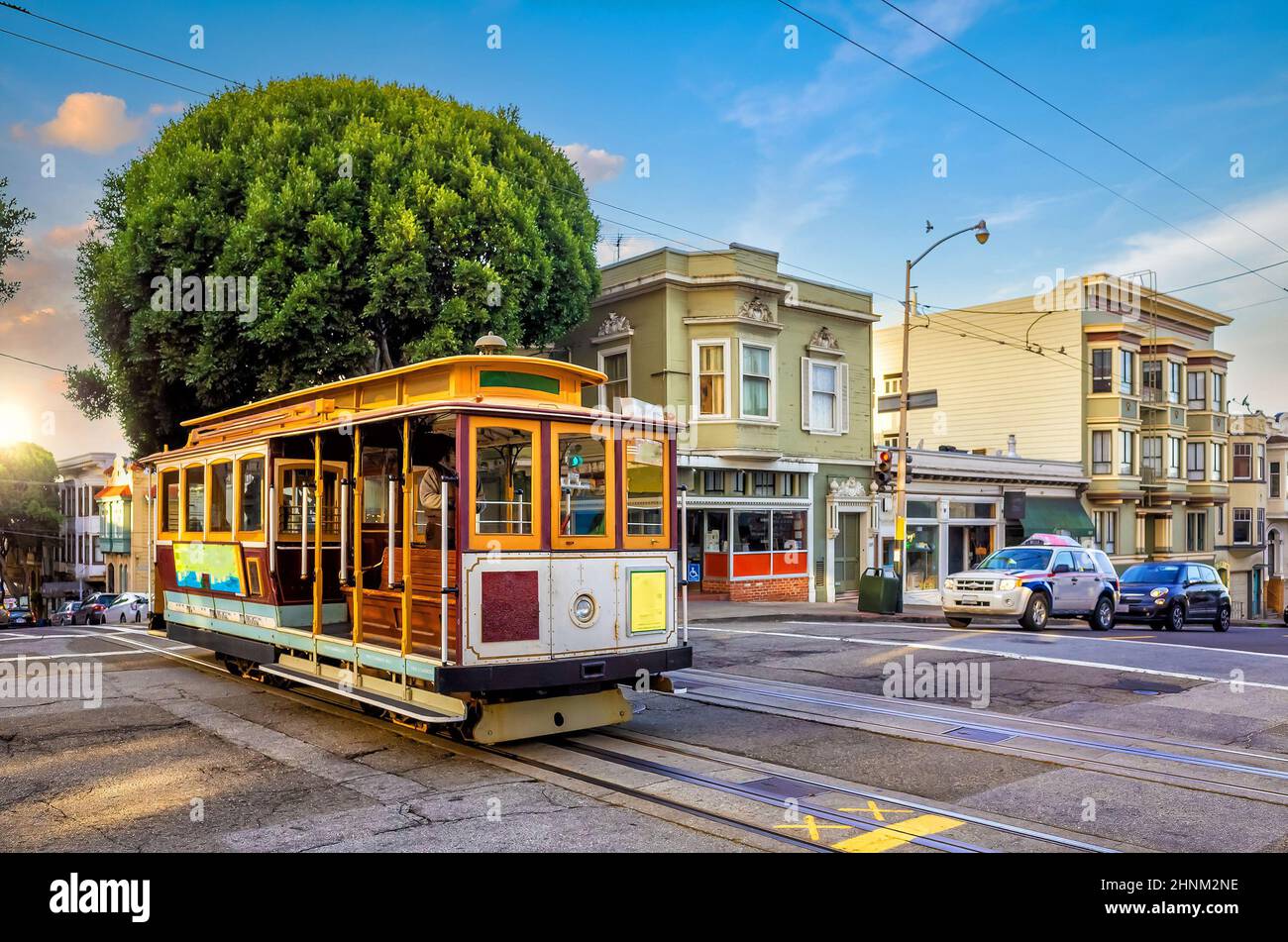 Cable Car Tram in downtown San Francisco in California Stock Photo - Alamy