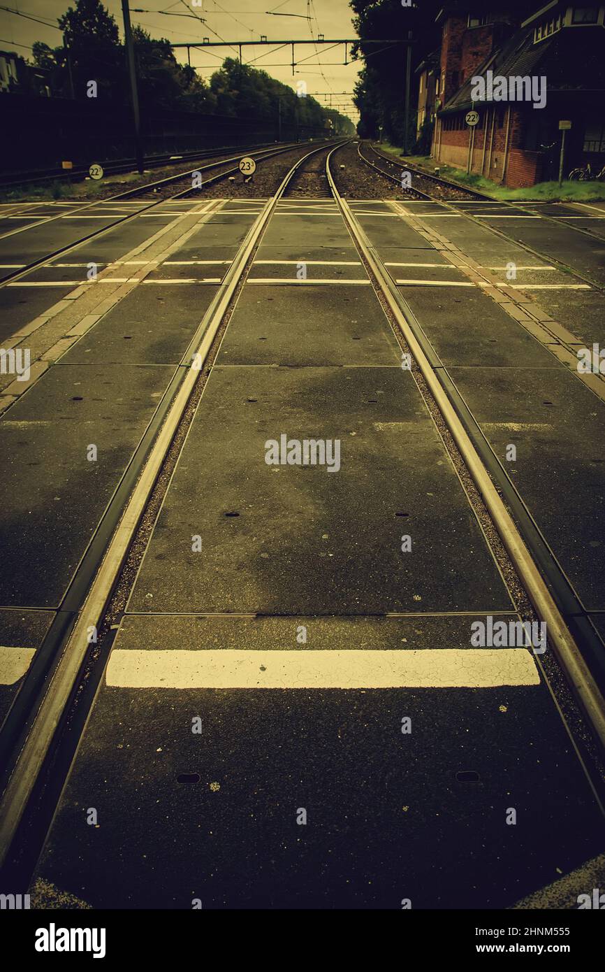 Railroad tracks sunrise hi-res stock photography and images - Alamy