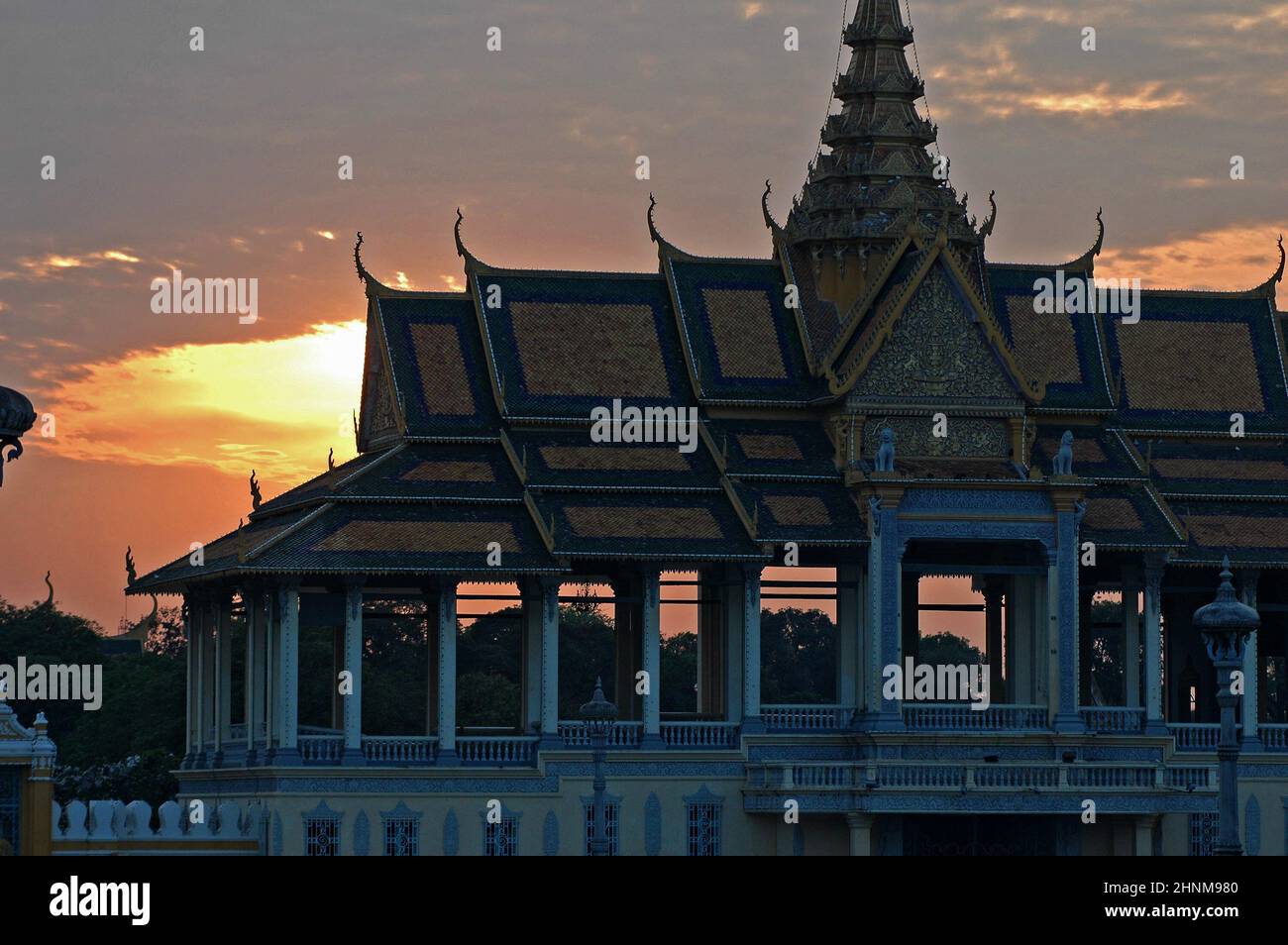 Palais royal phnom penh hi-res stock photography and images - Alamy