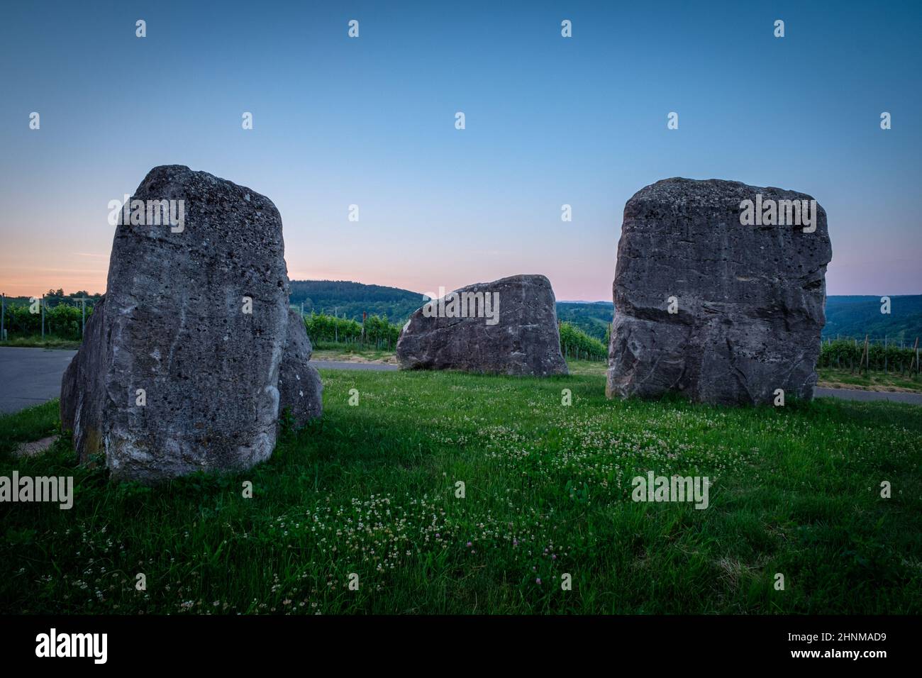 Stone rocks hi-res stock photography and images - Alamy