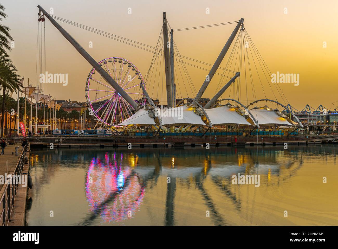 Genoa harbour historic hi-res stock photography and images - Alamy