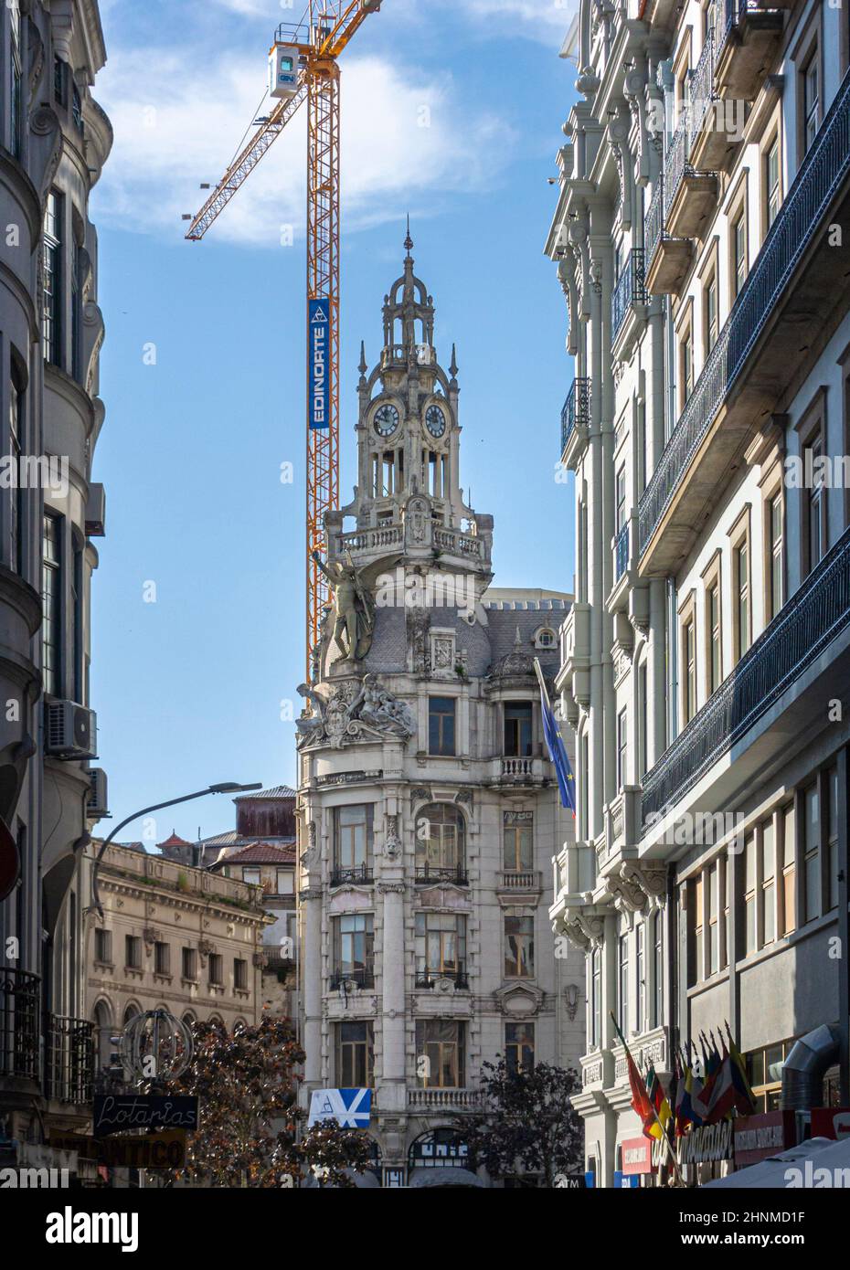 Ornate architecture hi-res stock photography and images - Alamy