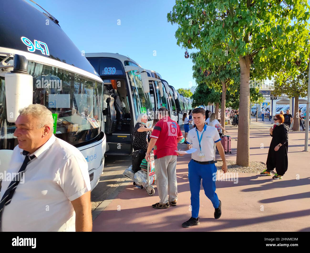 Coach bus hi-res stock photography and images - Alamy