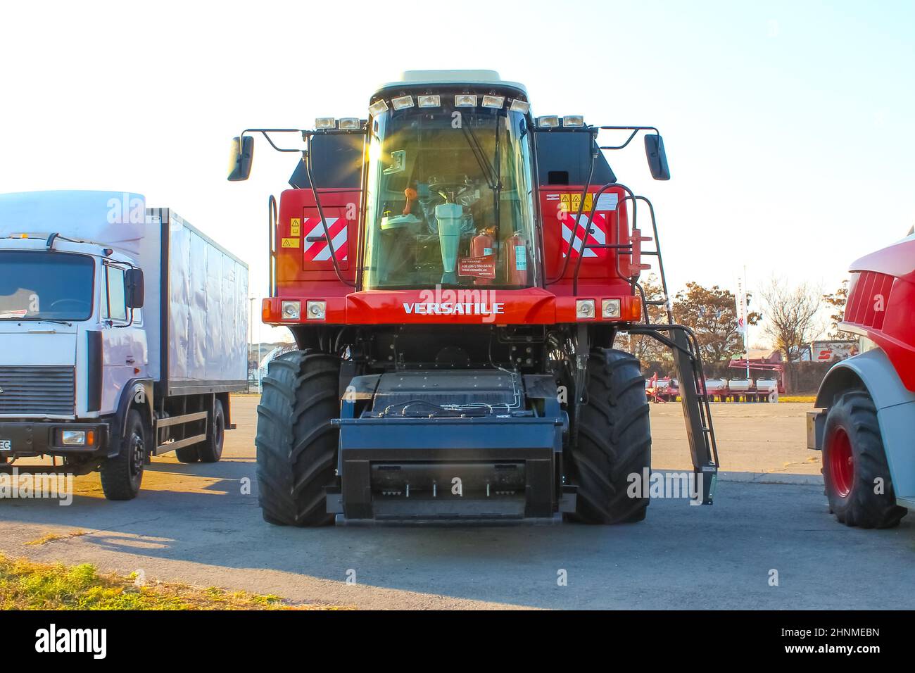 New holland harvester hi-res stock photography and images - Alamy