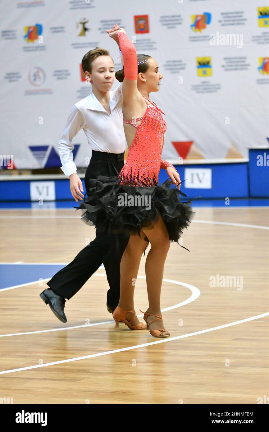 Polonez dance hi-res stock photography and images - Alamy