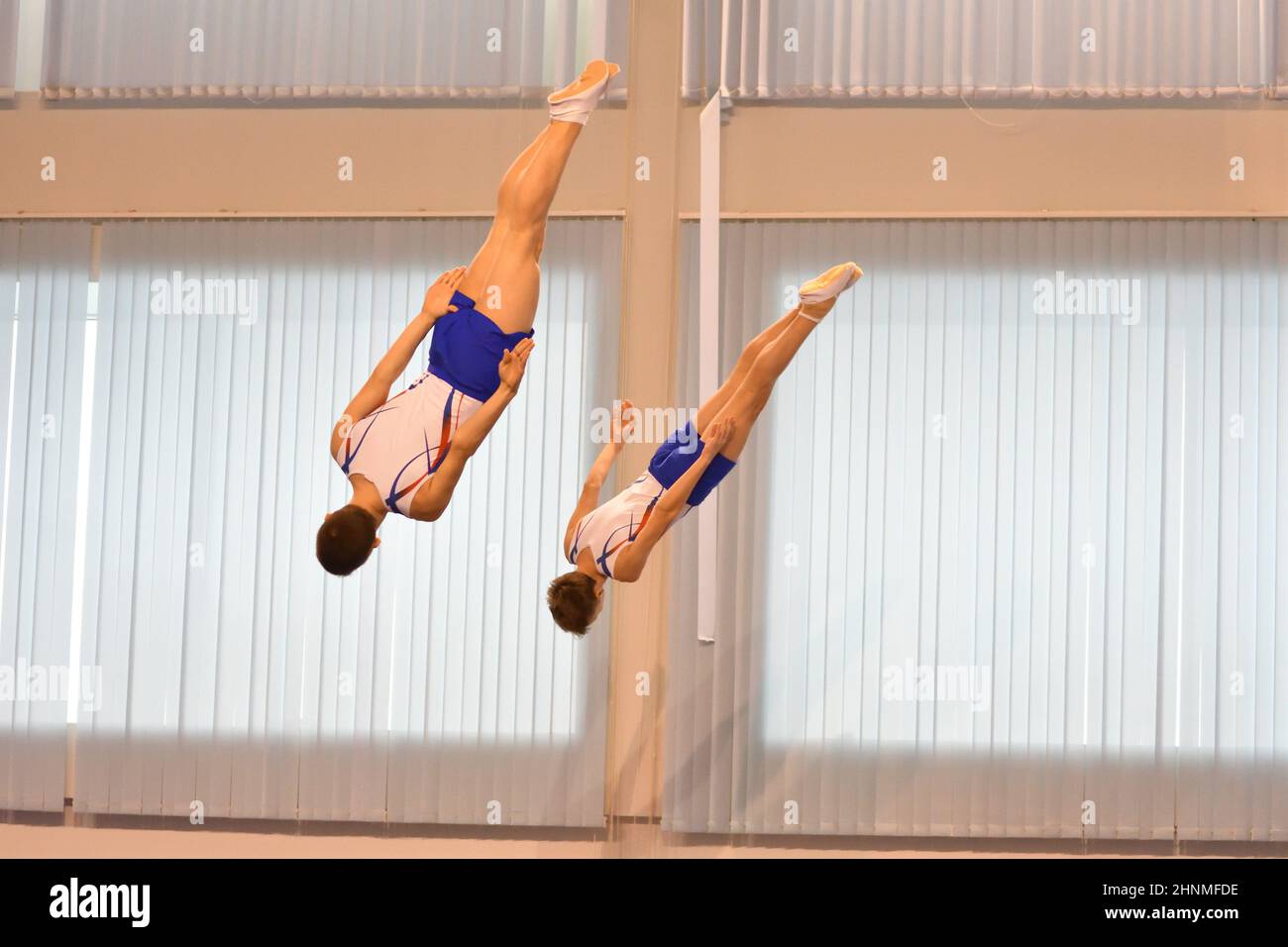 Teamwork synchronized hi-res stock photography and images - Alamy