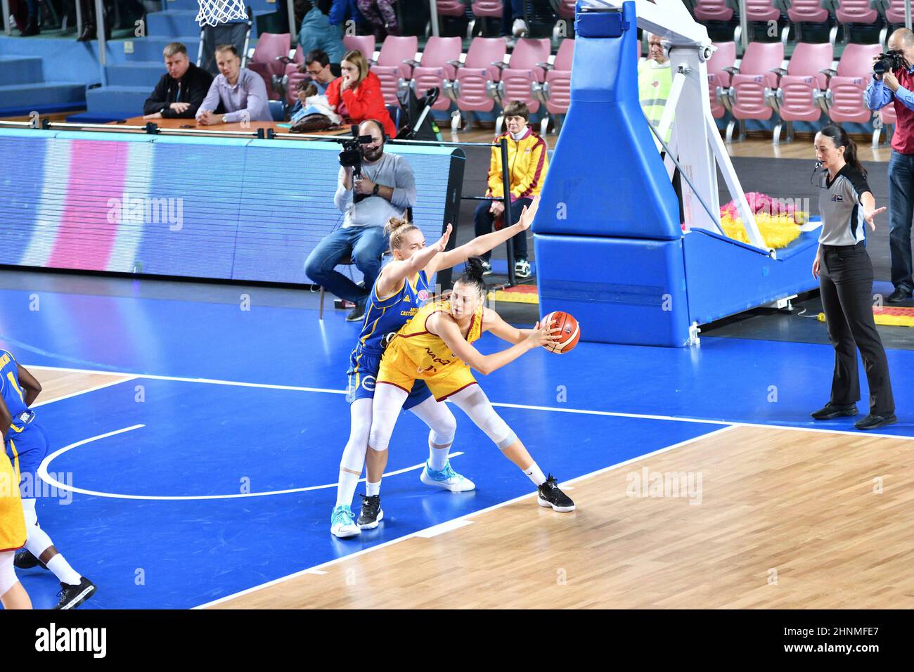 Professional wrestling match hi-res stock photography and images - Alamy