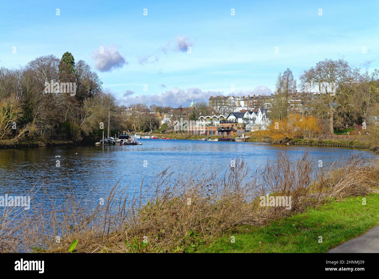 Richmond town centre hi-res stock photography and images - Alamy