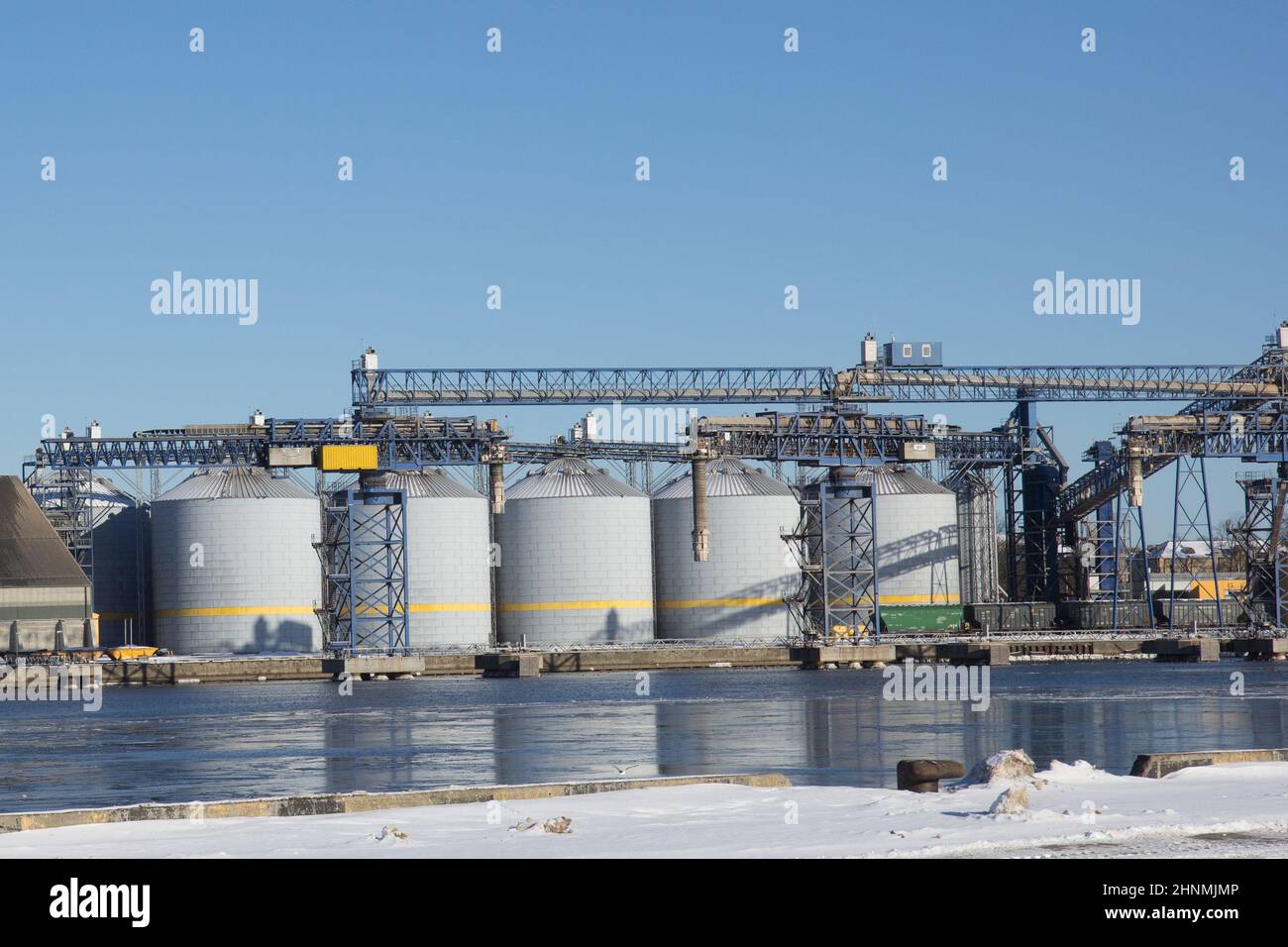 empty grain terminal Stock Photo - Alamy