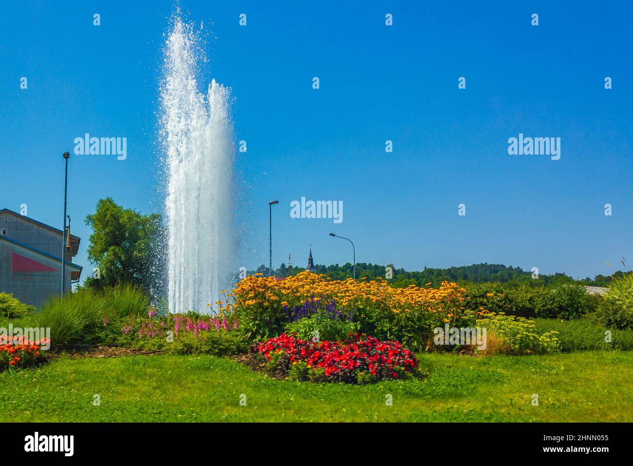 Roundabout with fountain hi-res stock photography and images - Alamy