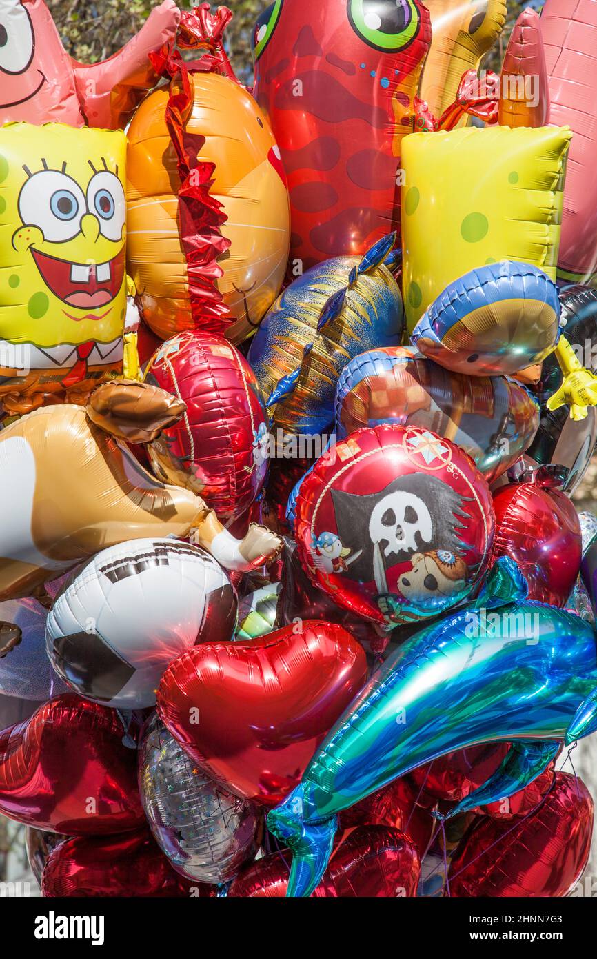 bunch of colorful balloons for sale in Frankfurt for children Stock ...