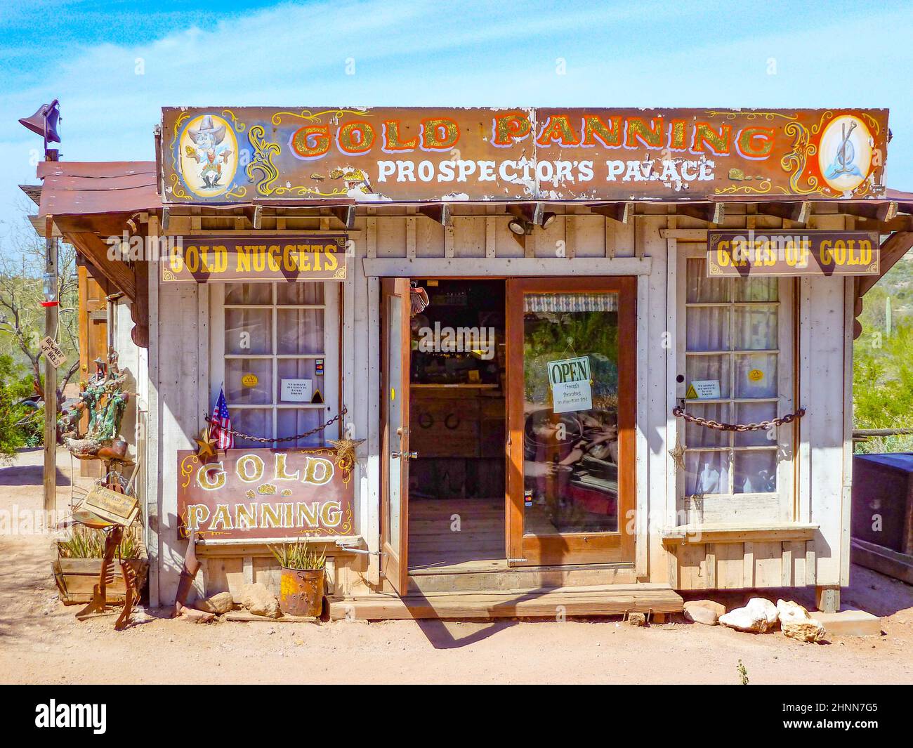 An old shop in Goldfield Ghost town, USA.Back in 1he 1890s Goldfield ...