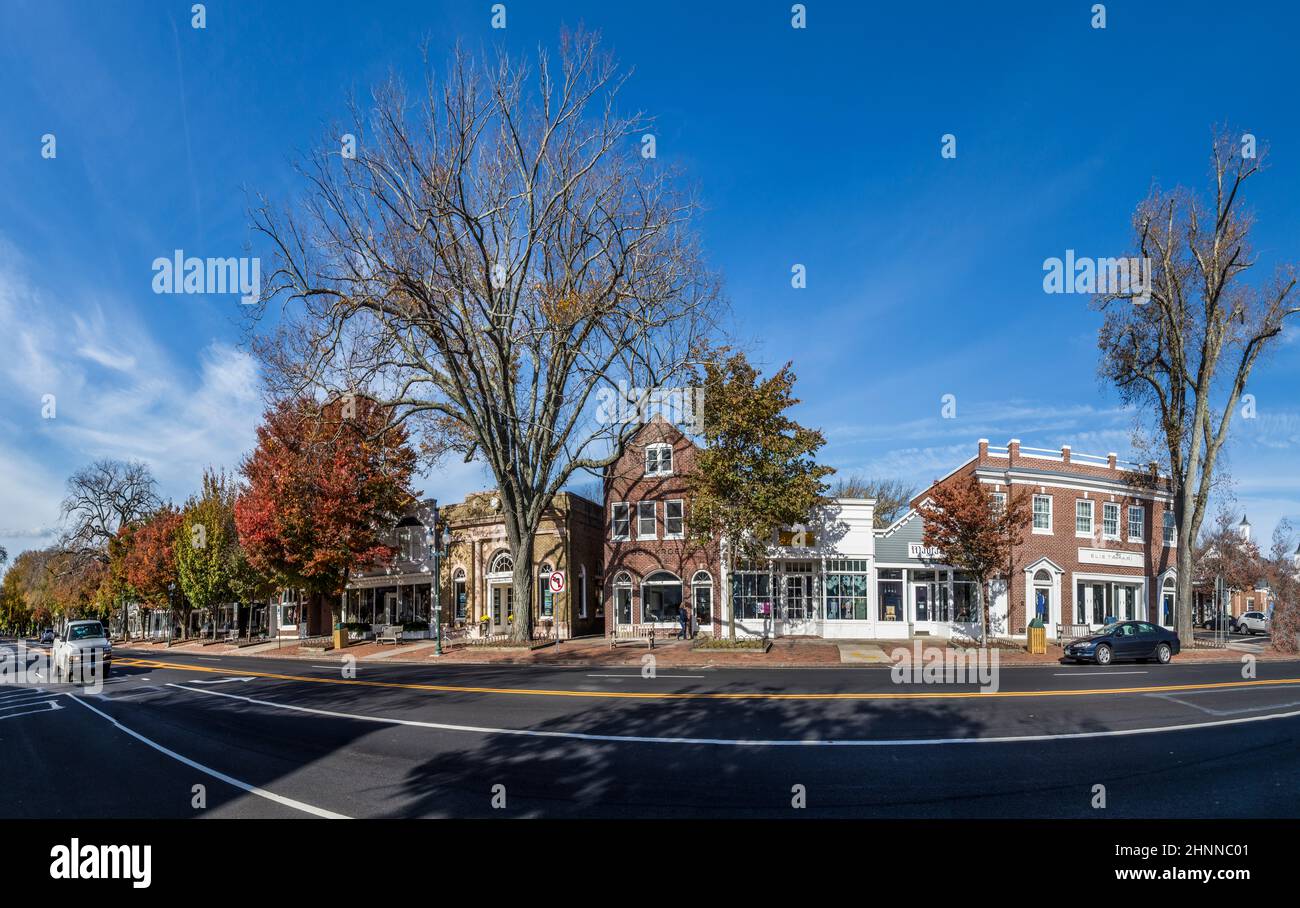 East Hampton Main Street High Resolution Stock Photography and Images ...