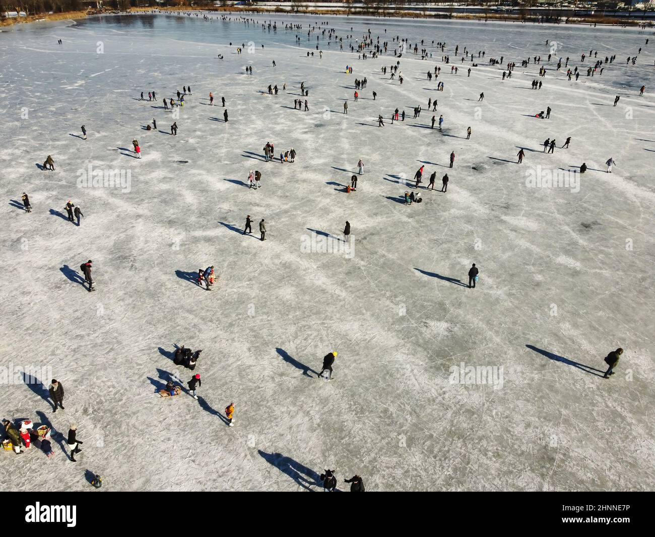 Frozen dutch canals, Amsterdam, the Netherlands Stock Photo - Alamy